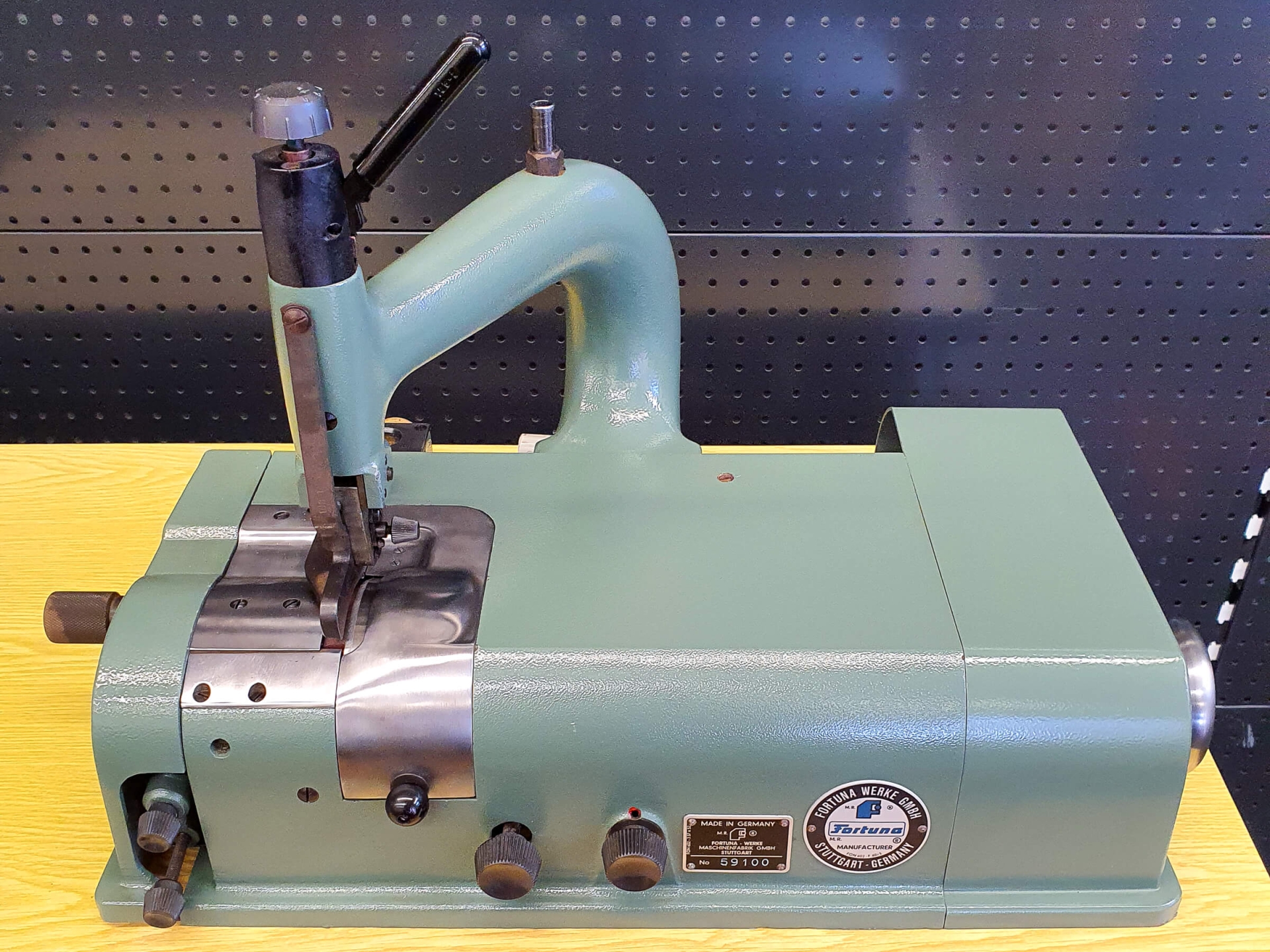 Fortuna 50 PU-AG Leather skiving machine | 10108