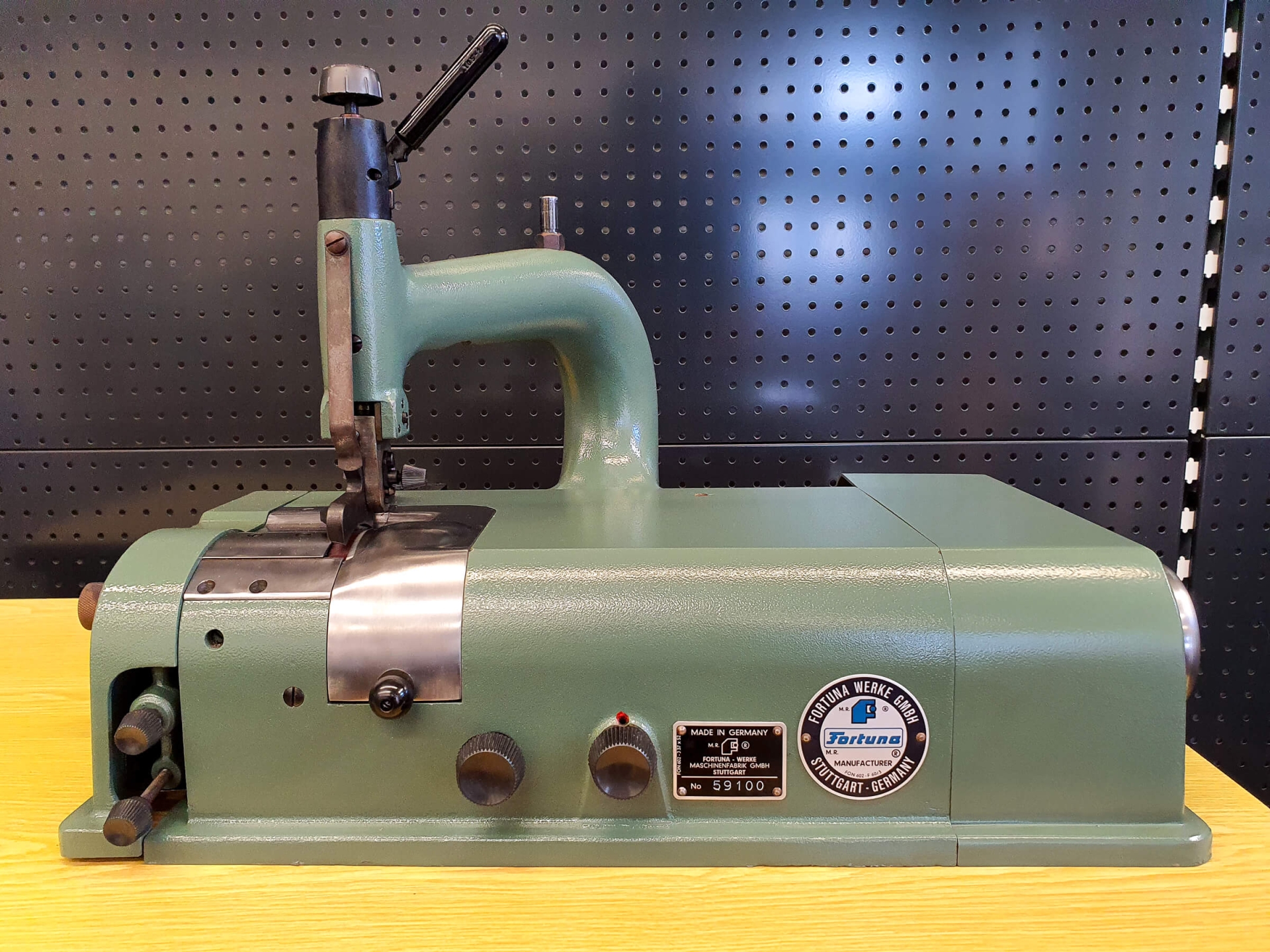 Fortuna 50 PU-AG Leather skiving machine | 10108