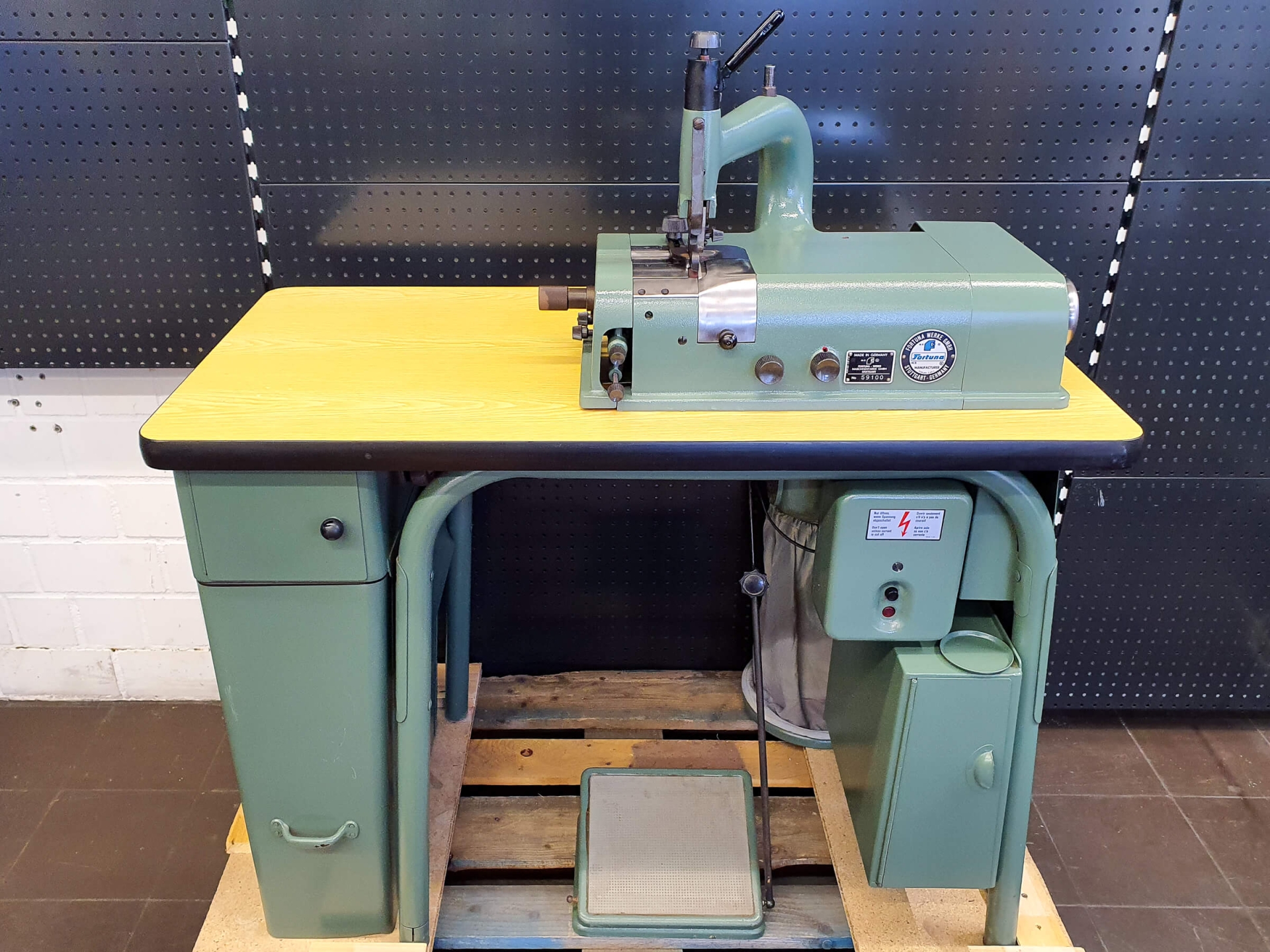 Fortuna 50 PU-AG Leather skiving machine | 10108