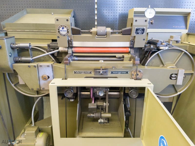 Fortuna AB 320 Leather splitting machine | 10015